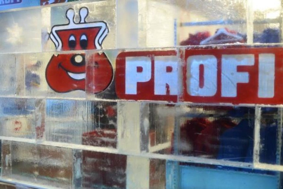 Sieć Profi otworzyła 200. sklep - wykonany z lodu (galeria zdjęć)