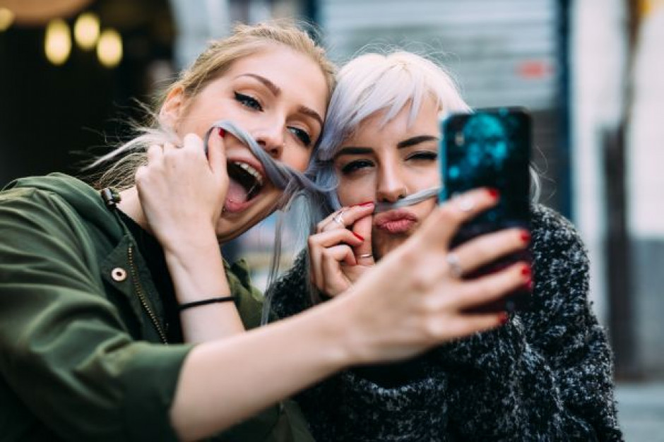 Millenialsi - atrakcyjna grupa konsumentów z dużym potencjałem