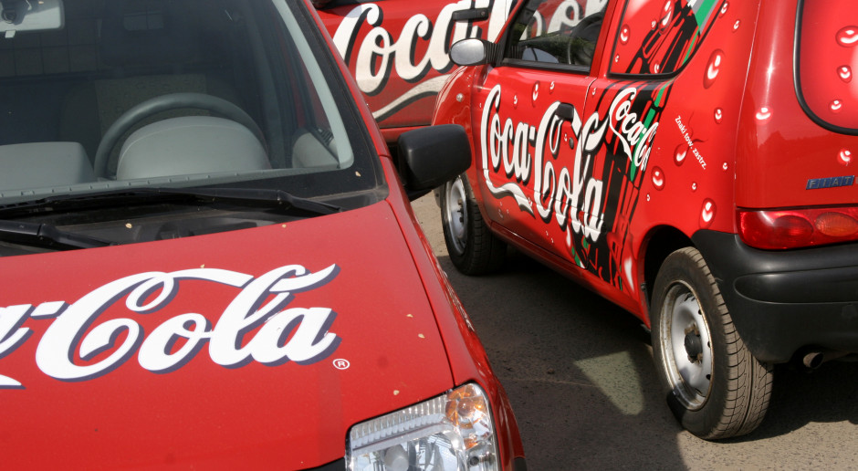 Coca Cola i IKEA chcą zakazu sprzedaży aut spalinowych w UE