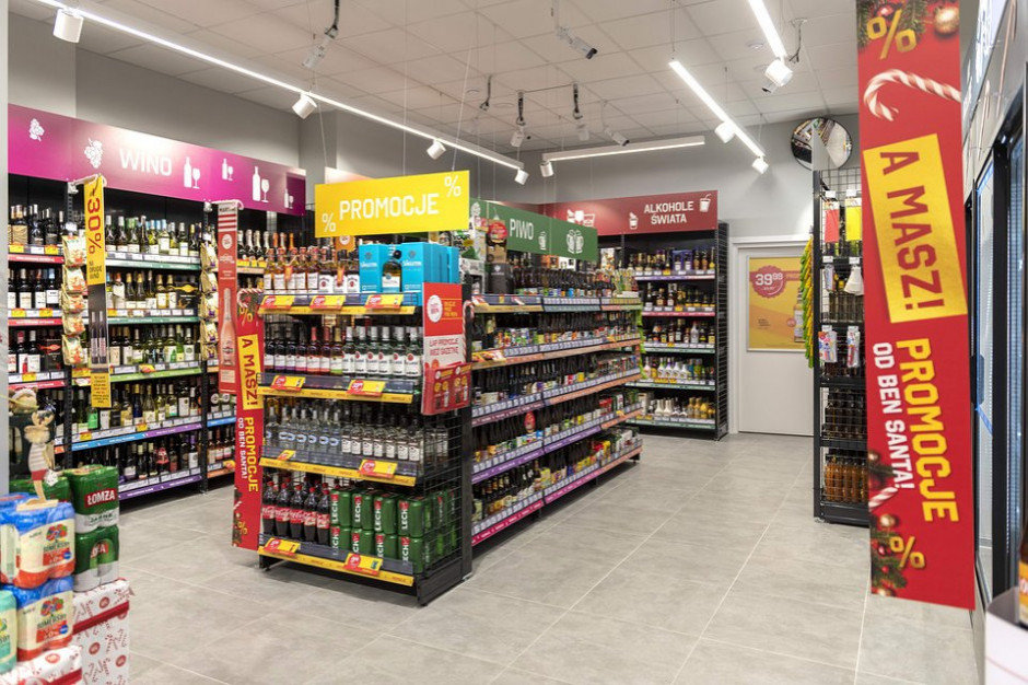 Duży Ben walczy z zakazem handlu w niedziele. Tym razem „na ochroniarza”