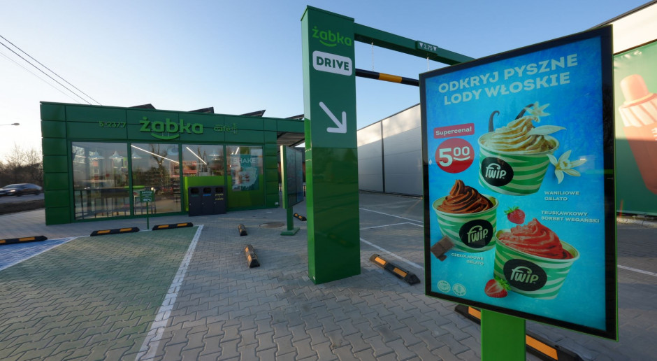 Żabka inwestuje w kolejny format sklepów. Druga Żabka Drive już działa
