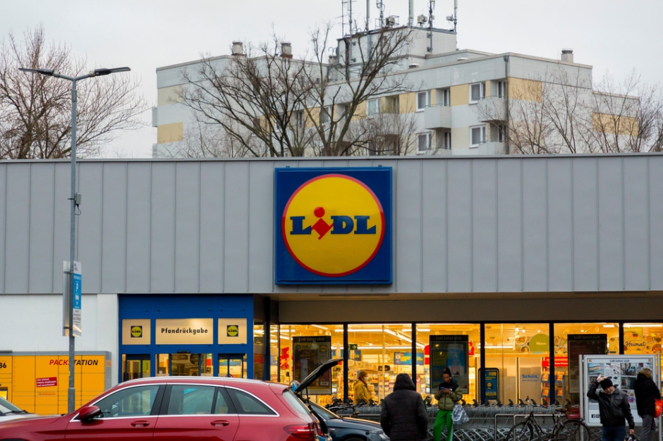 Lidl szokuje po raz kolejny. Tyle produktów można kupić taniej